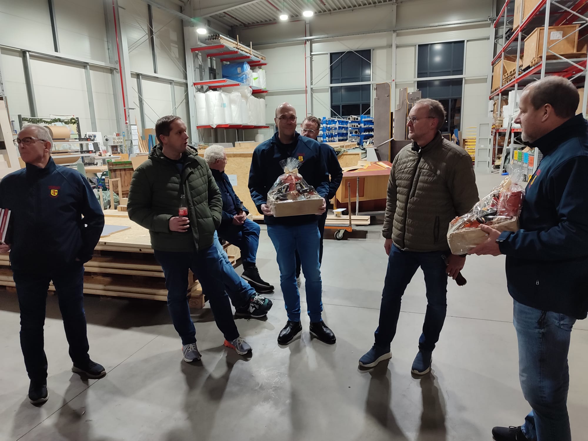 Feuerwehr Dinklage besichtigt Oldenburger Interior - Freiwillige ...